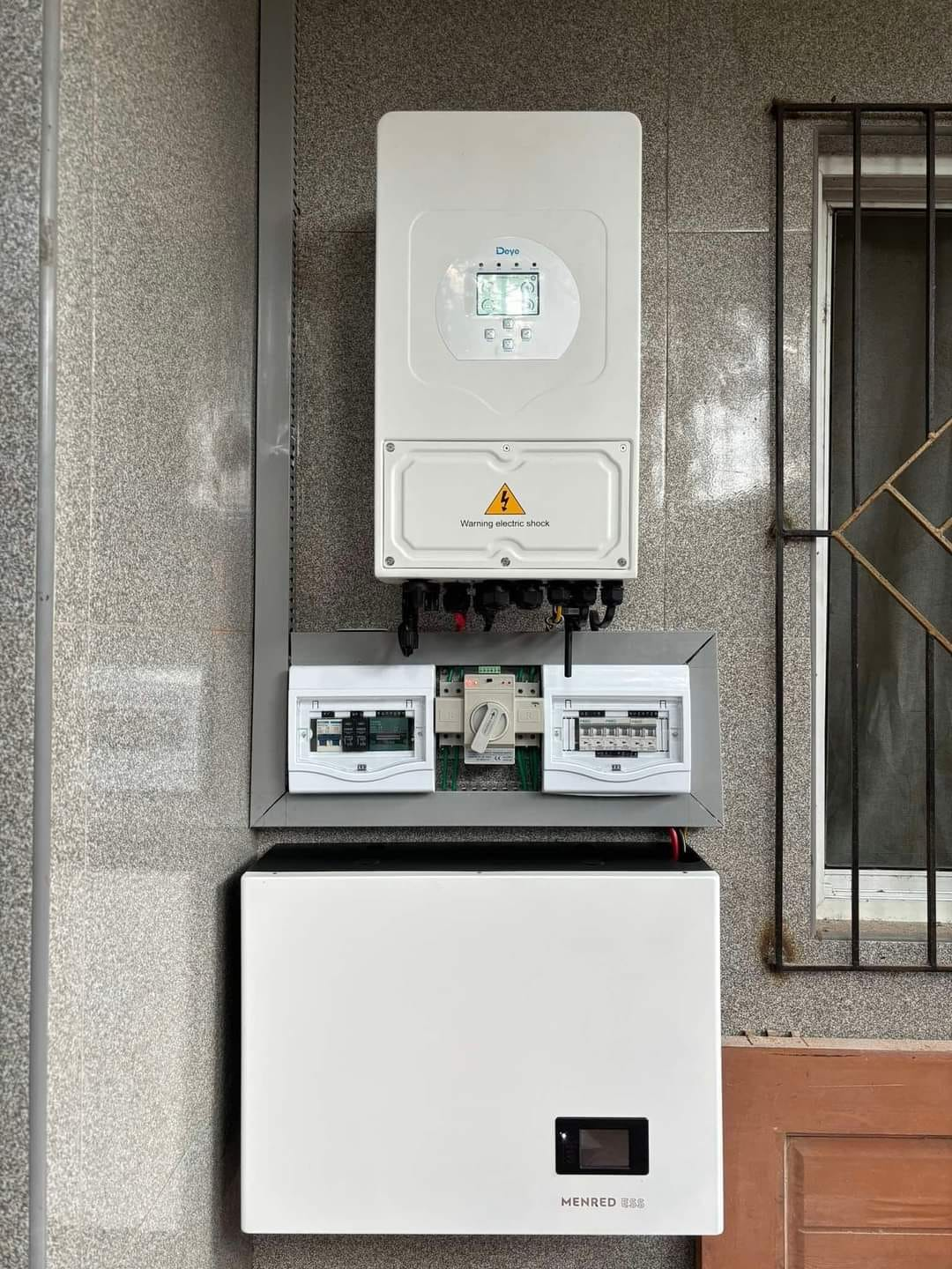 TUV Approved LFP.6144.G 51.2V LiFePO4 Battery - 12.28 to 24.57kWh - menred-ess.com